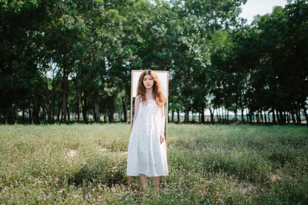 10 Christian Modest Fashion Ideas | She Meets Christ